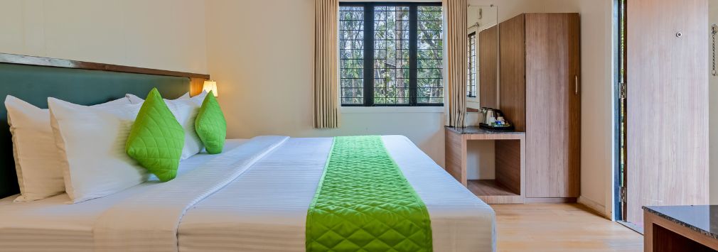 Best Resorts/Hotels in Sajan, Vikramgad in Maharashtra