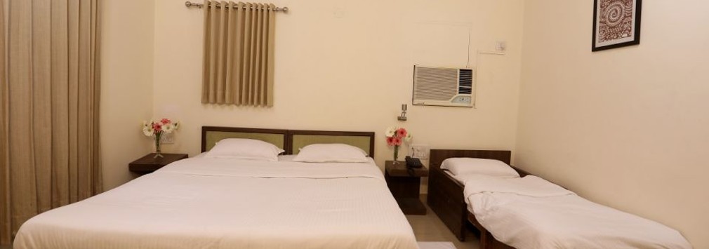 Best Resorts/Hotels in Sajan, Vikramgad in Maharashtra
