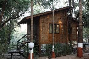 Best Resorts/Hotels in Sajan, Vikramgad in Maharashtra