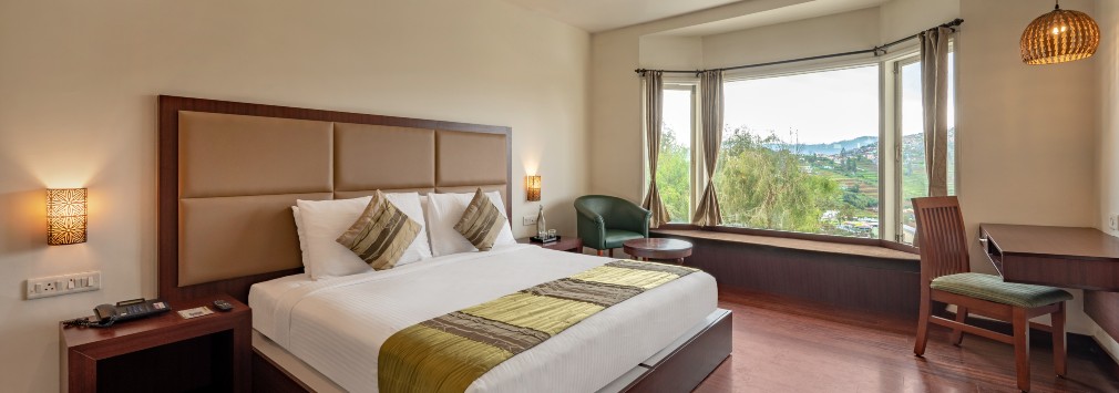 Top Premium Resorts/Hotels in Ooty For Family - Sterling Fern Hill