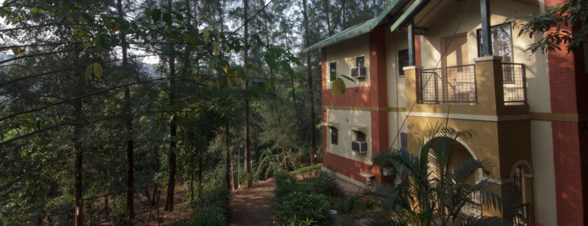 Best Resorts/Hotels in Durshet, Khopoli in Maharashtra - Sterling