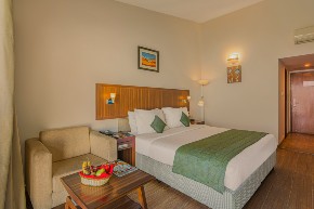 Best Hill Resorts/Hotels in Mussoorie For Family - Sterling Holidays