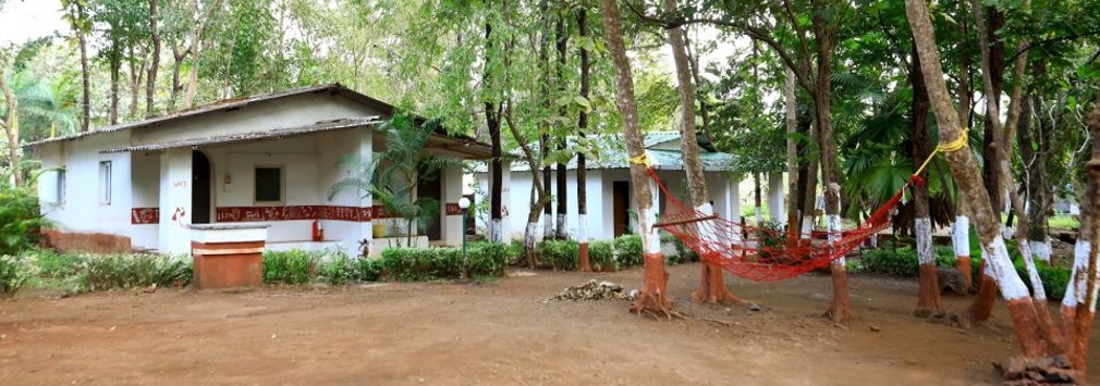Best Resorts/Hotels in Sajan, Vikramgad in Maharashtra - Sterling