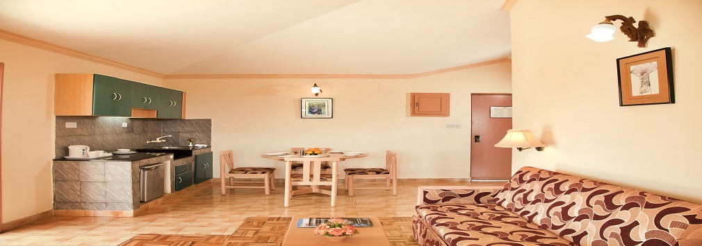 Top Premium Resorts/Hotels in Ooty For Family - Sterling Fern Hill